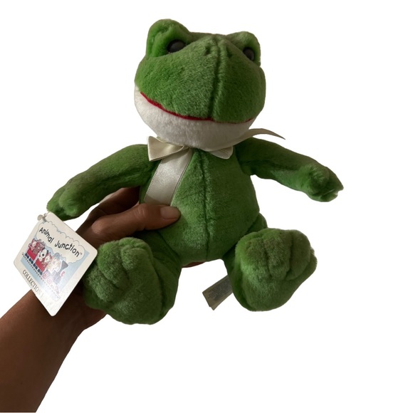 Toys | Vintage Animal Junction Collection 1 Frog Stuffed Animal | Poshmark